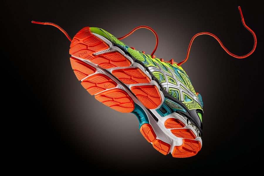 Running shoes advertising photography by Luce Pictor Studio